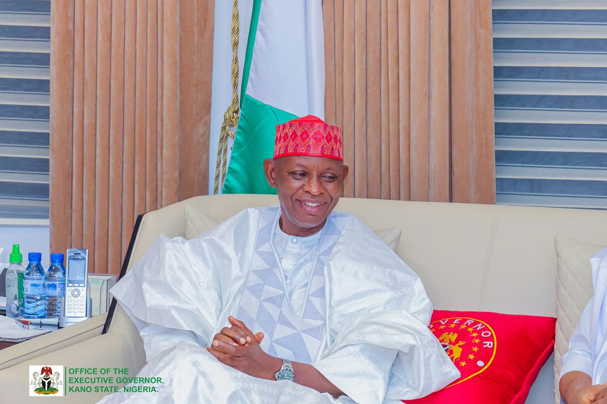 Gwamnan Kano ya sauyawa wasu kwamishinoni da ma’aikata gwamnati wajen ...